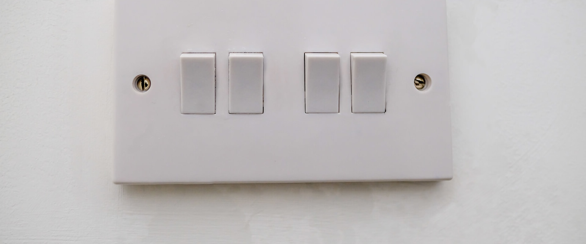 The Ultimate Guide to Understanding Single-Pole and Three-Way Switches ...